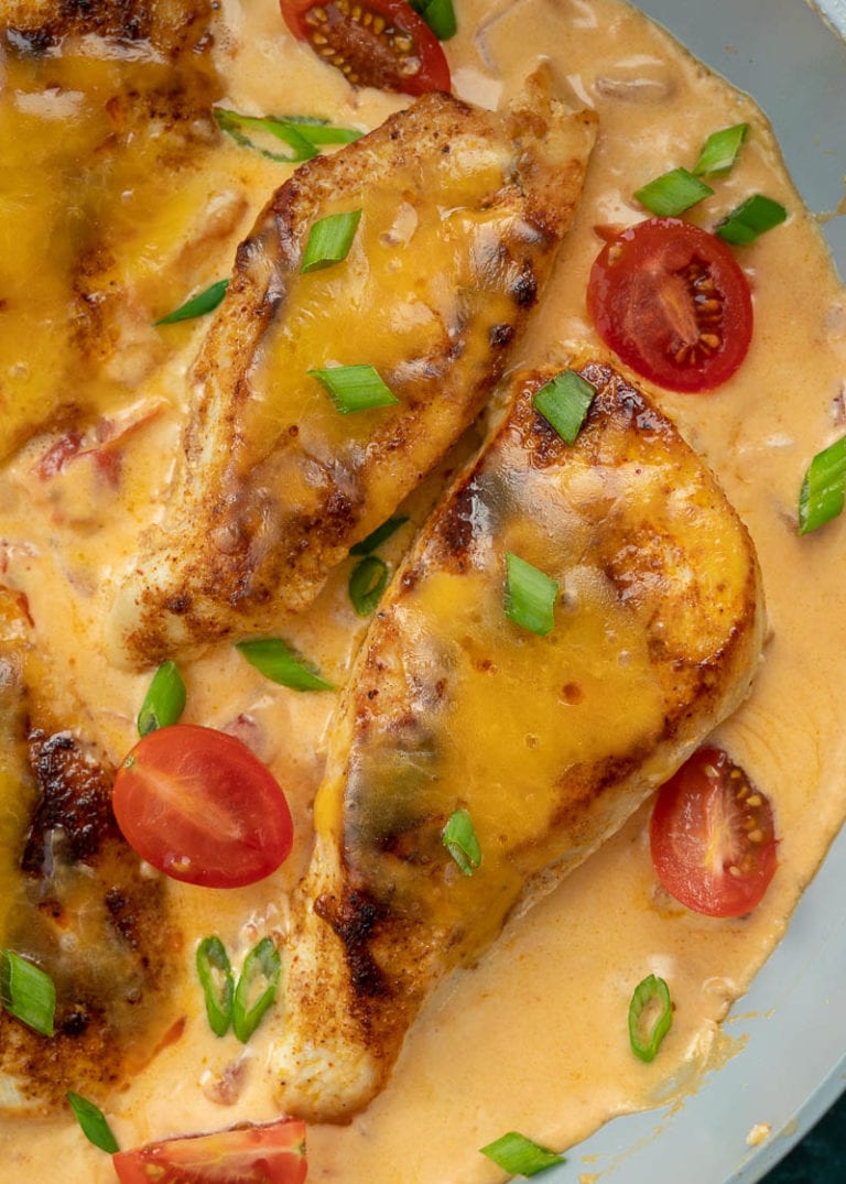 Cheesy Rotel Chicken - Maebells