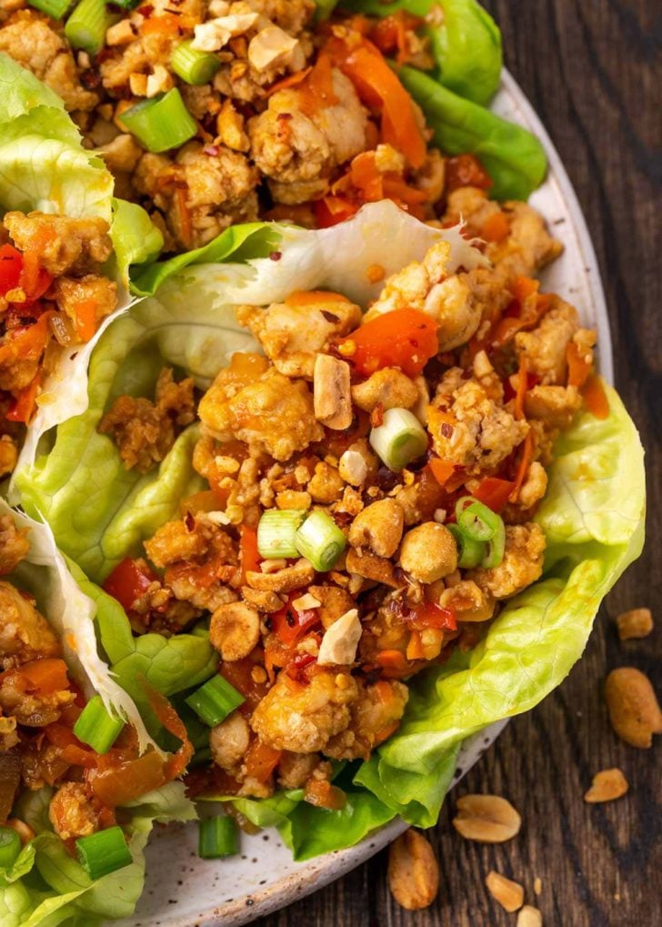 Easy Asian Chicken Lettuce Wraps | Maebells